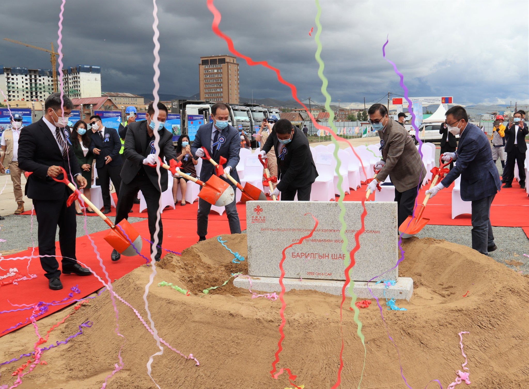 Ногоон нуур 1008 айлын орон сууц төслийн барилгын ажил эхэллээ